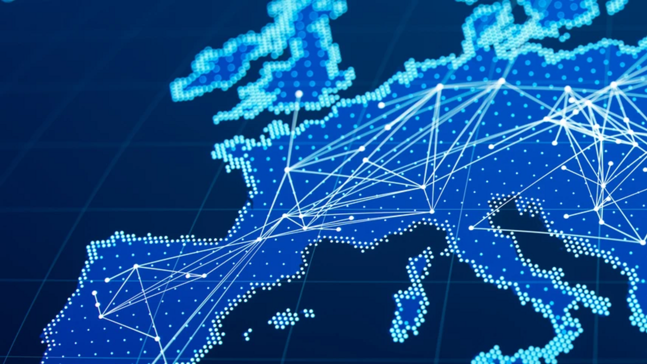 Interconnexions et investissements | CRE